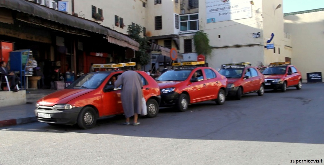 petit taxi fes - supernicevisit